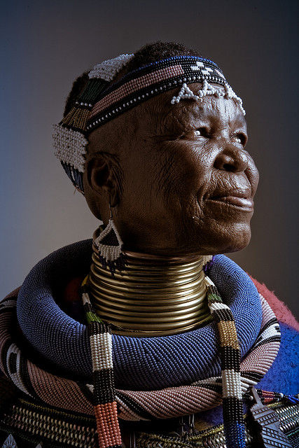 Esther Mahlangu | South African History Online