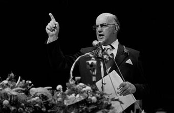PW Botha gives the "Rubicon" Speech in Durban | South African History ...