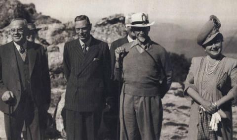 Jan Smuts with British Royal family | South African History Online