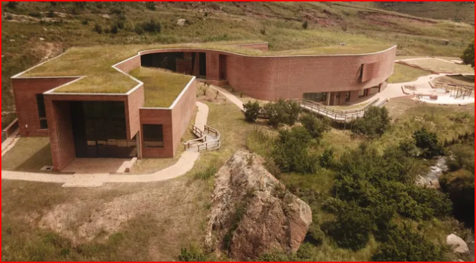 Kgodumodumo Dinosaur Interpretation Centre | South African History Online