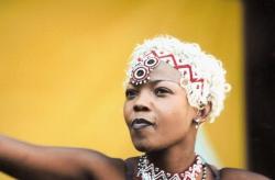 Lebo Mathosa, South African entertainer, dies | South African History ...