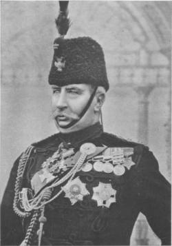 General Sir Redvers Henry Buller’s troops relieve British forces at ...