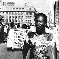 Mass funeral for the victims of Bisho massacre | South African History ...