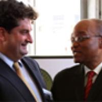 Brett Kebble, SA millionaire and director of mining companies, linked ...