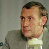 Gideon Nieuwoudt dies | South African History Online