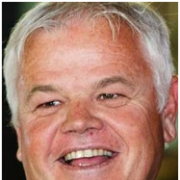 Darrell Roodt was born on this day | South African History Online